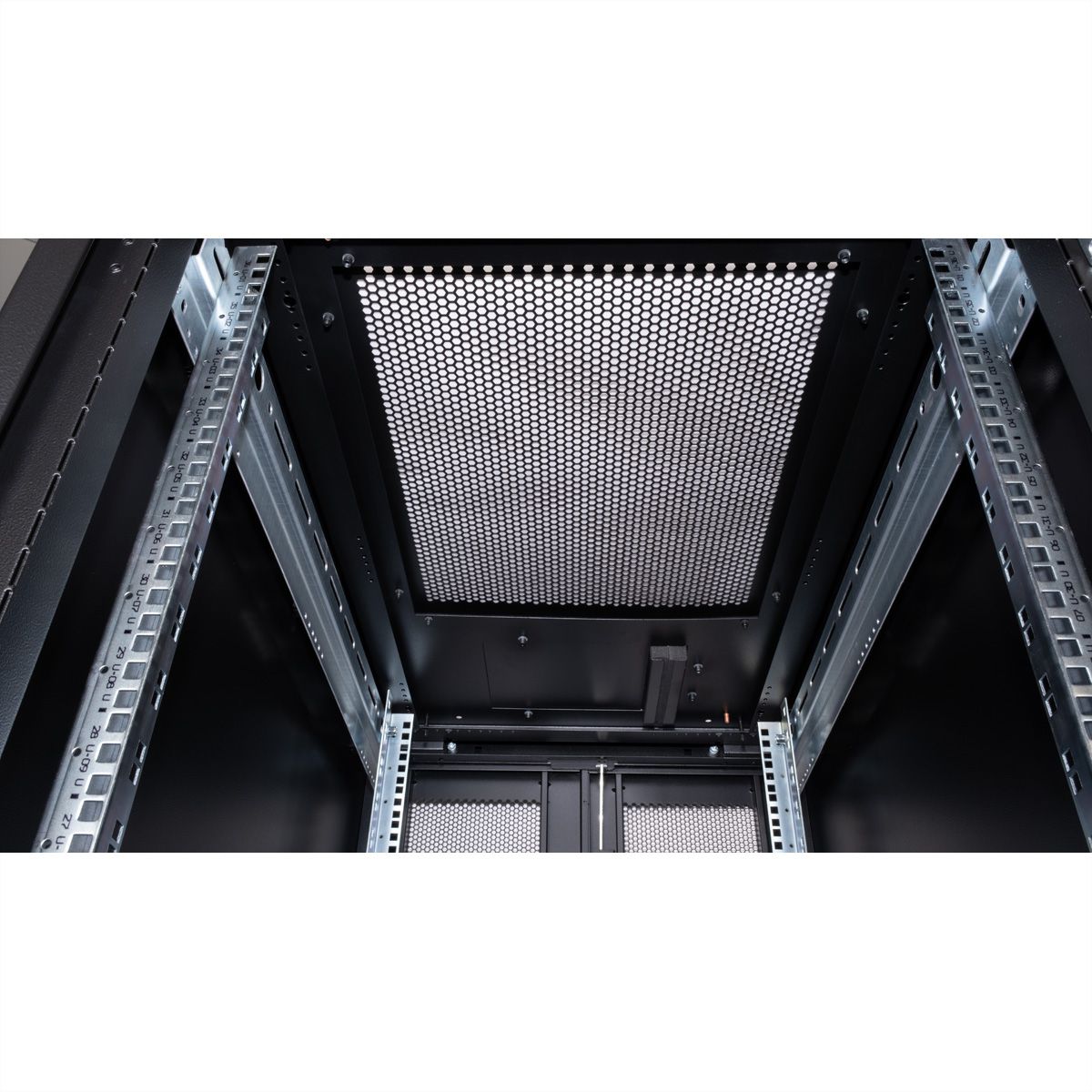 ROLINE 19-inch server rack Pro 36 U, 600x1000 WxD black - SECOMP ...